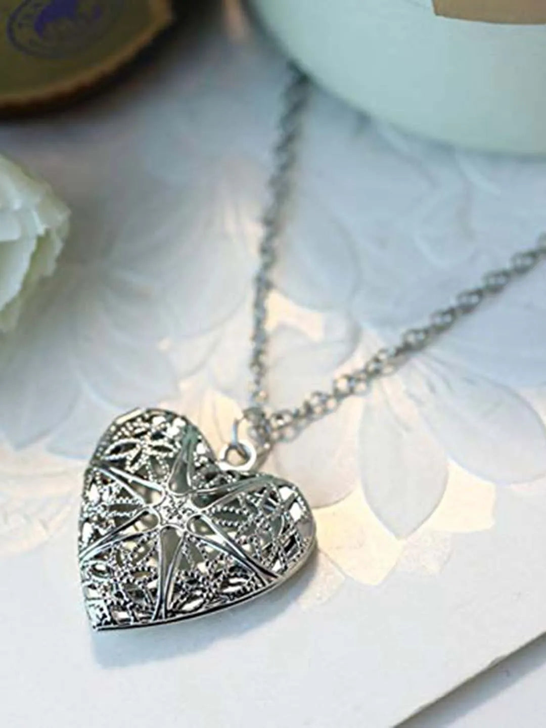 Luminous Legacy Steampunk Heart Pendant – Peora
